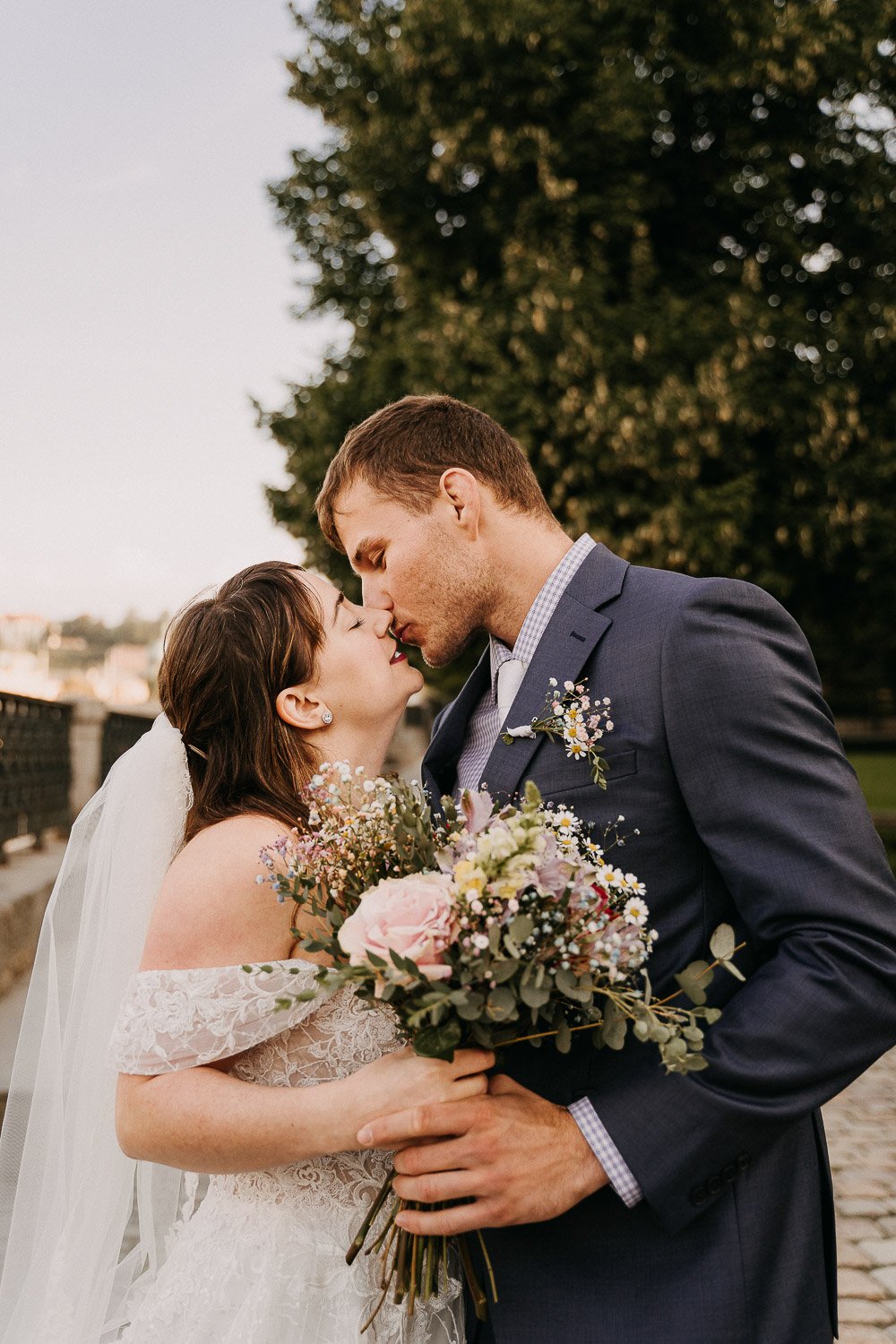 Kaitlin & Filip: Prewedding photoshoot in Prague